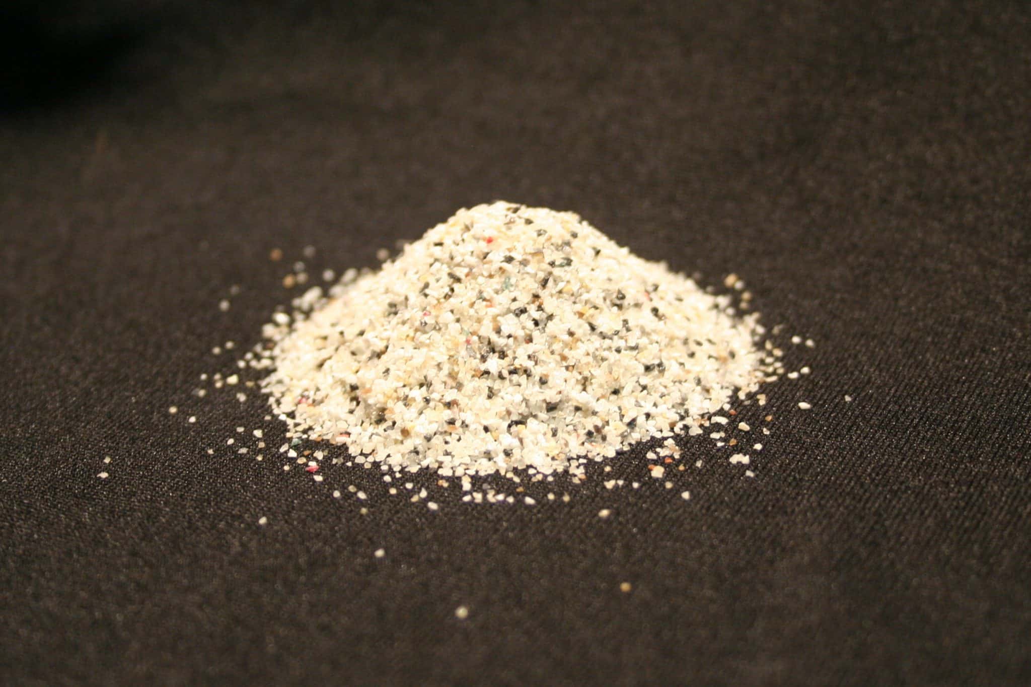 Plastic Blasting Media - Media Blasting | Midvale Industries